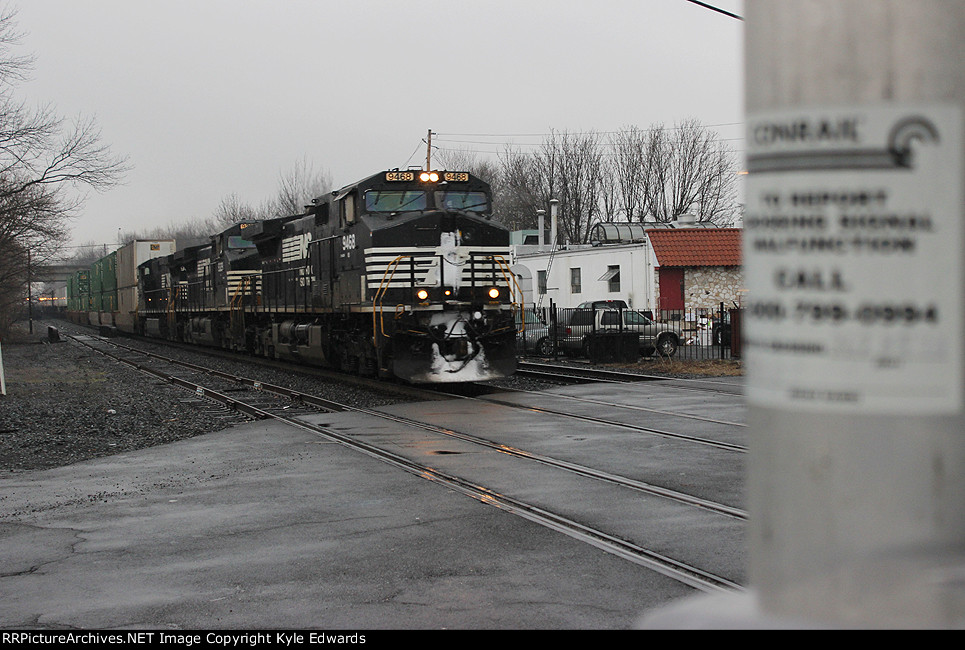 NS C40-9W #9468 on 212